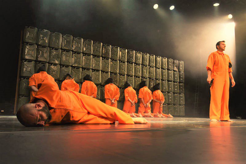 Naše in vaše nasilje gostuje v Kolumbiji » Dnevne Novice